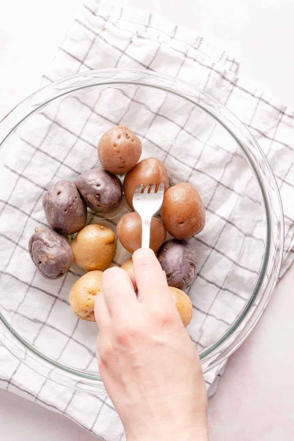 Air Fryer Smashed Potatoes - Nibble and Dine
