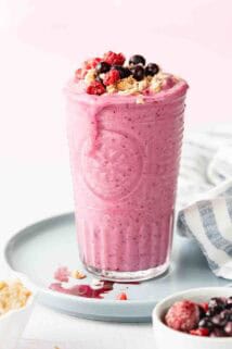 Raspberry Blueberry Smoothie - Nibble and Dine